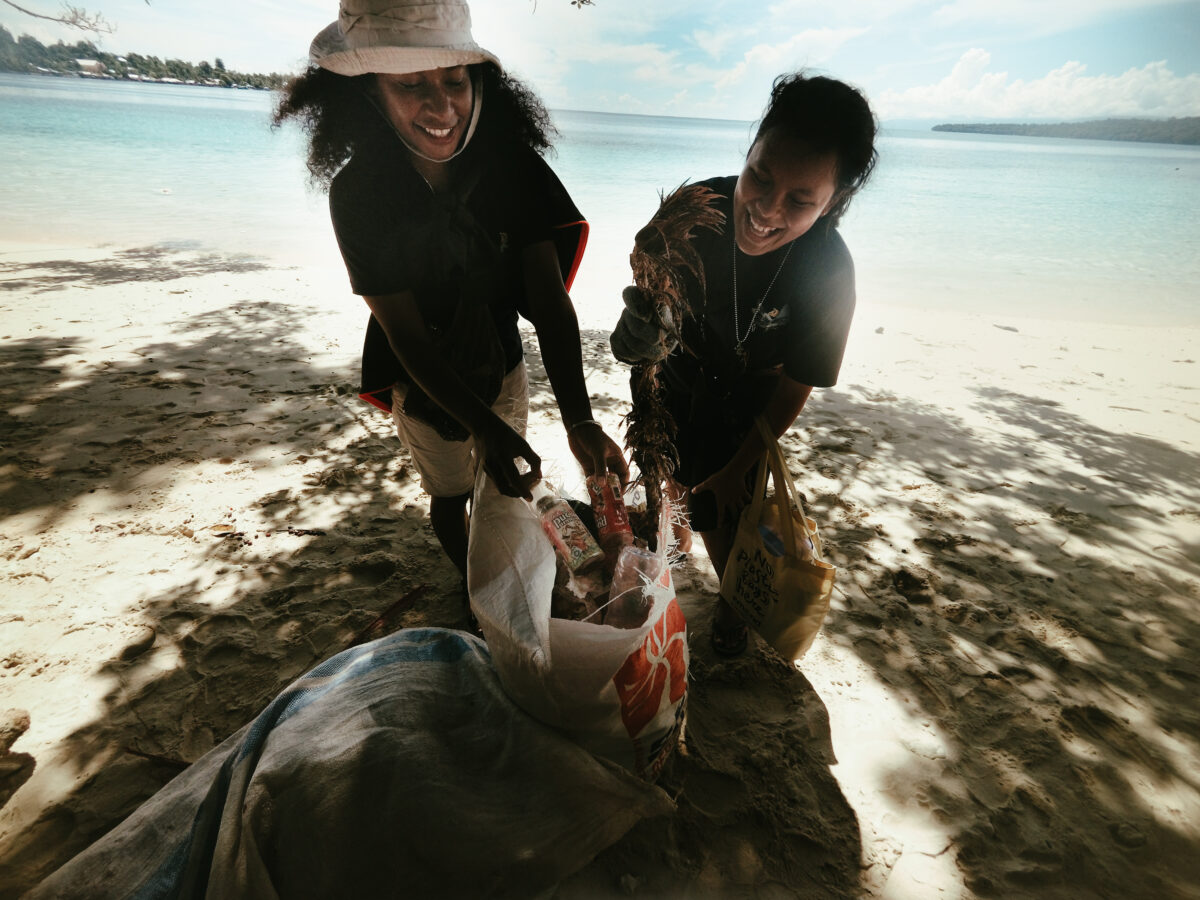 Youth Led Initiatives - H2OO: Heirs To Our Ocean